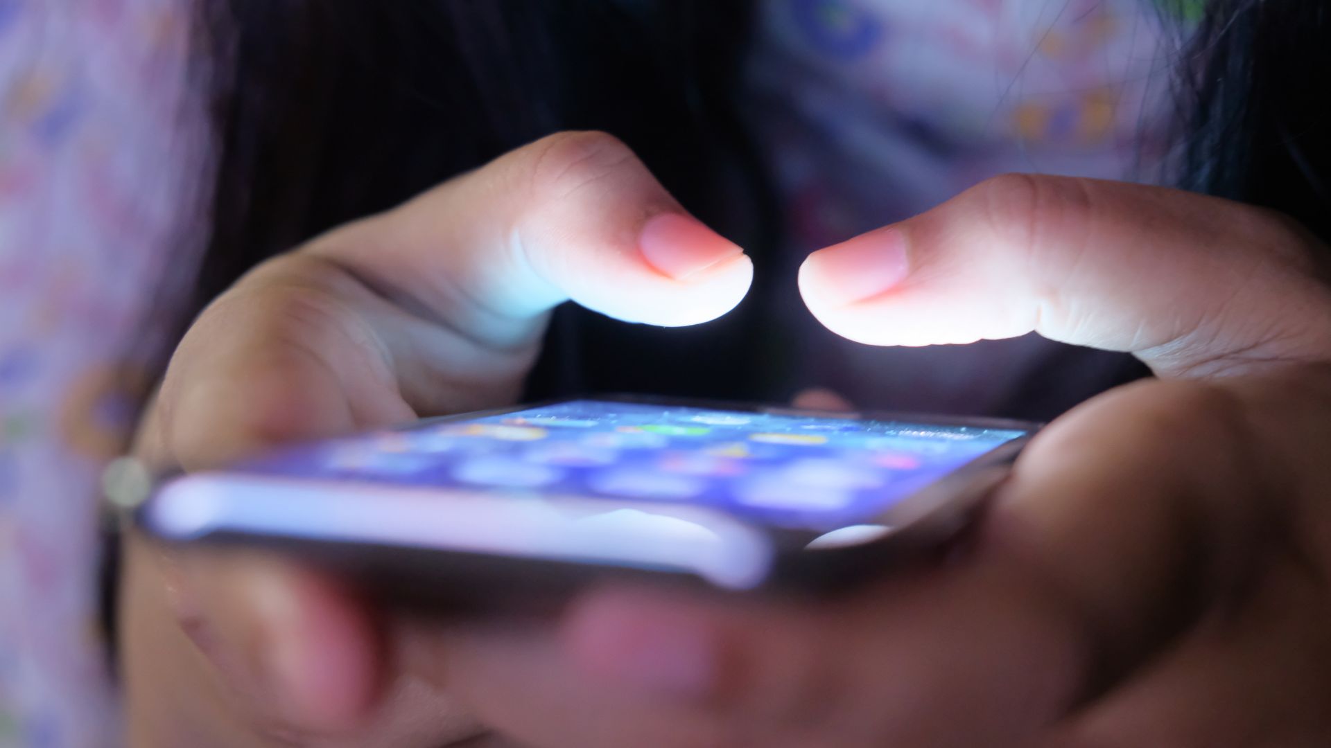 12 Cara Mengatasi HP Panas, Kenali Penyebab dan Dampaknya