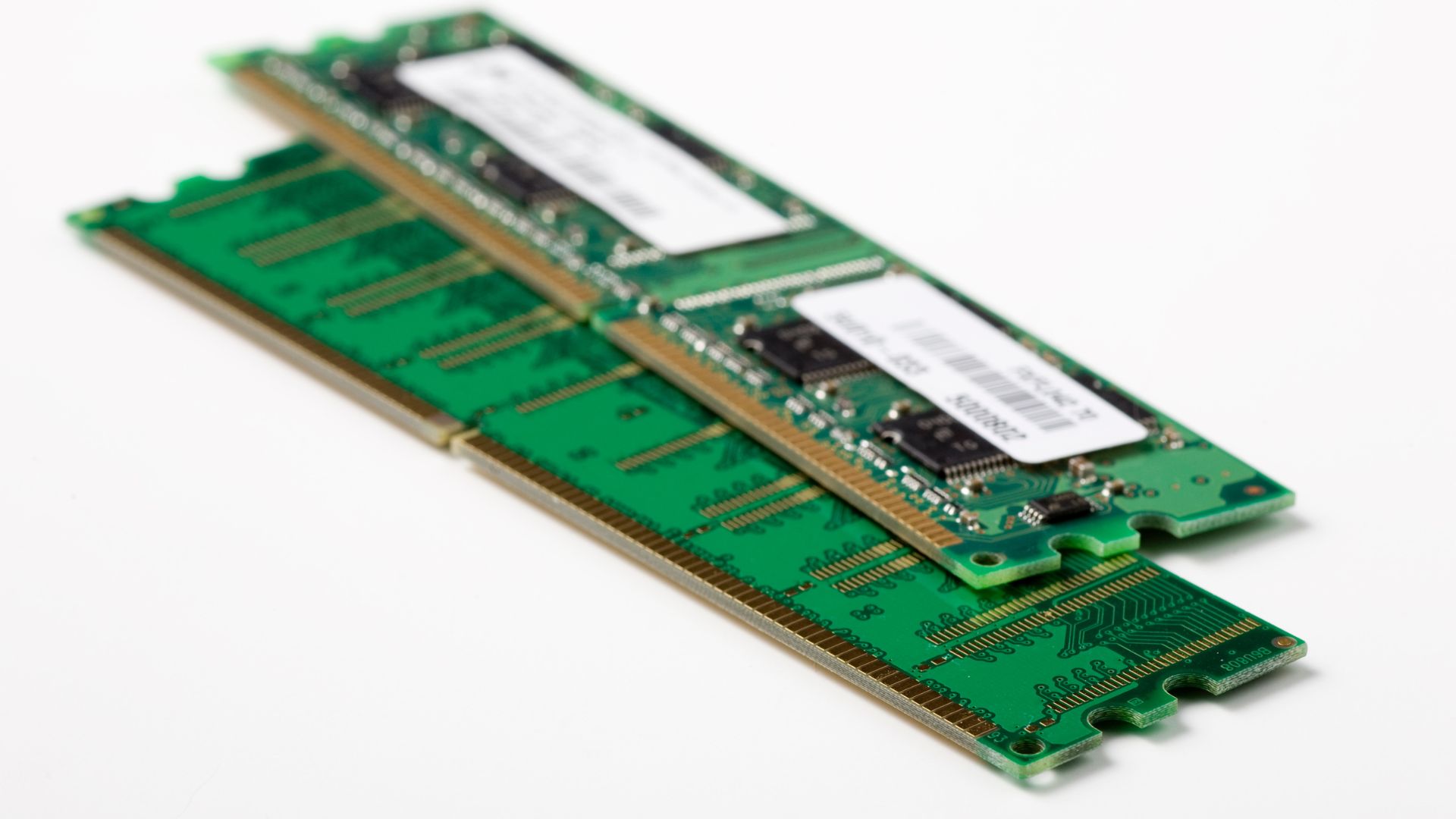 Evolusi Synchronous DRAM (SDRAM): Dari SDRAM hingga DDR4